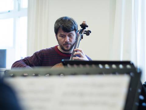 Plaatsvervangend solocellist Johan van Iersel: ‘Ik gooi alles in de ...